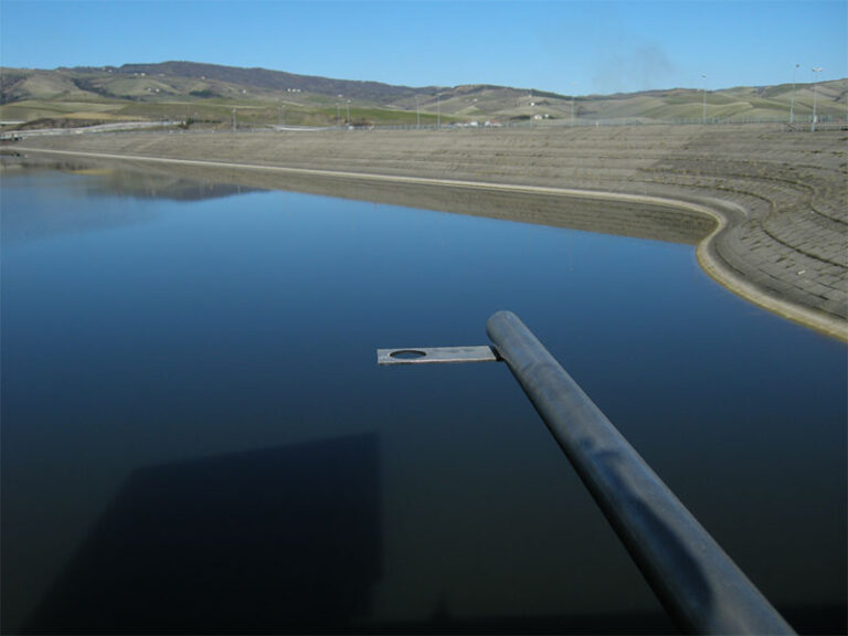 Automatic reservoir monitoring system - Pizzi Instruments